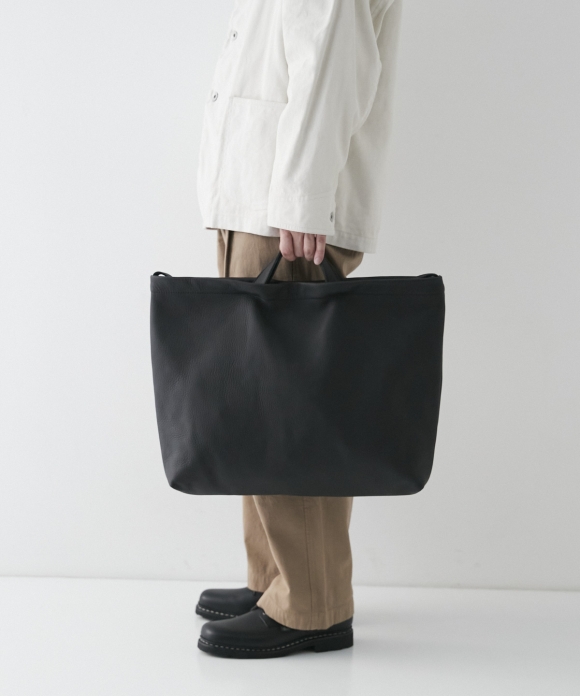 Valencia Leather Shoulder Bag｜nest Robe International Online Store